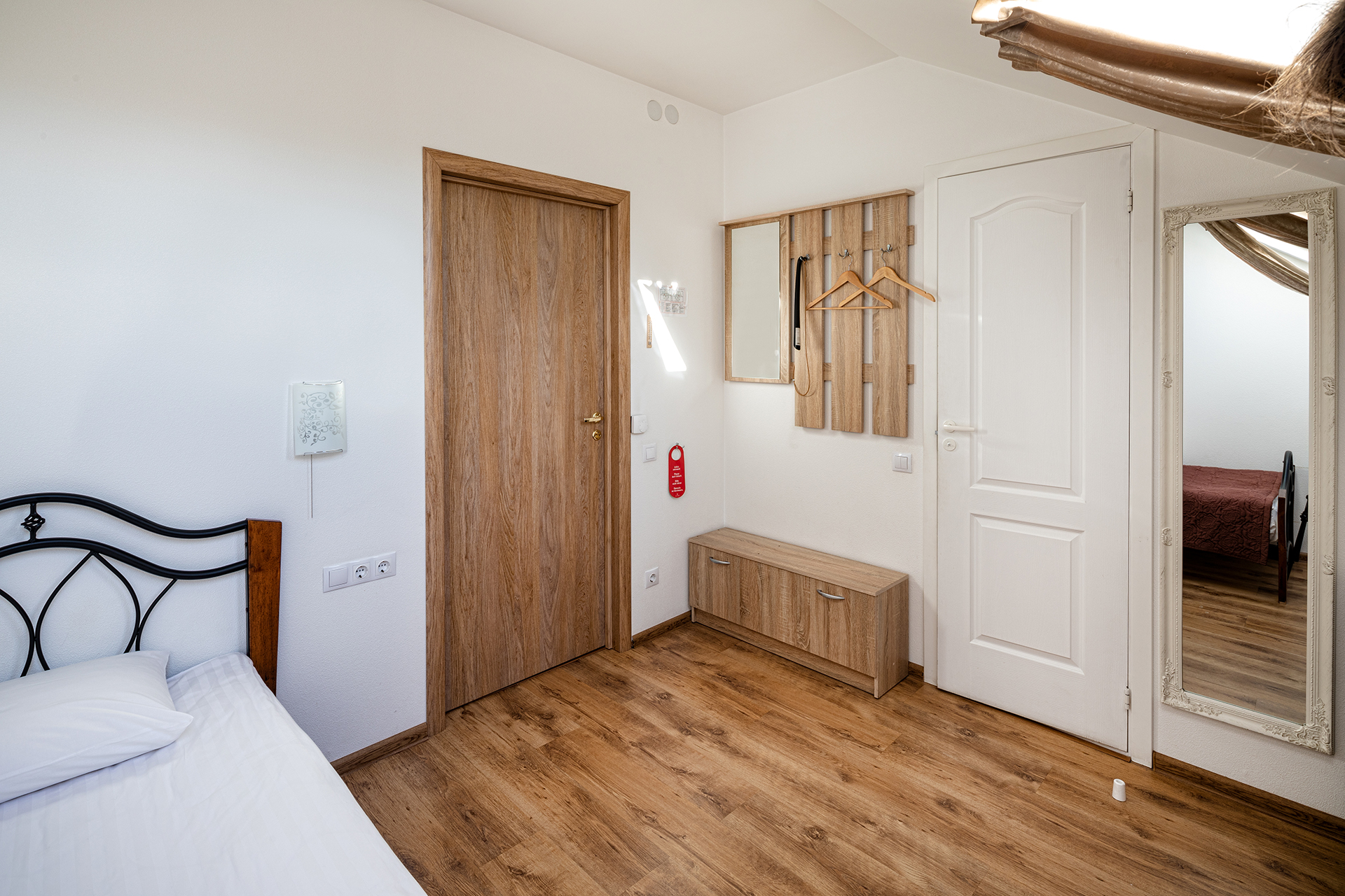 Standarta vienvietīgs numurs - viesnīcā Biplan, Daugavpils